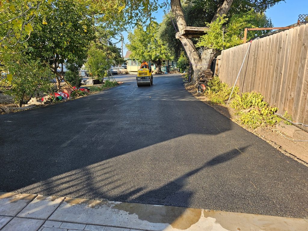 Residential Sealcoating Restores Concord CA Asphalt Driveway - APCO ...